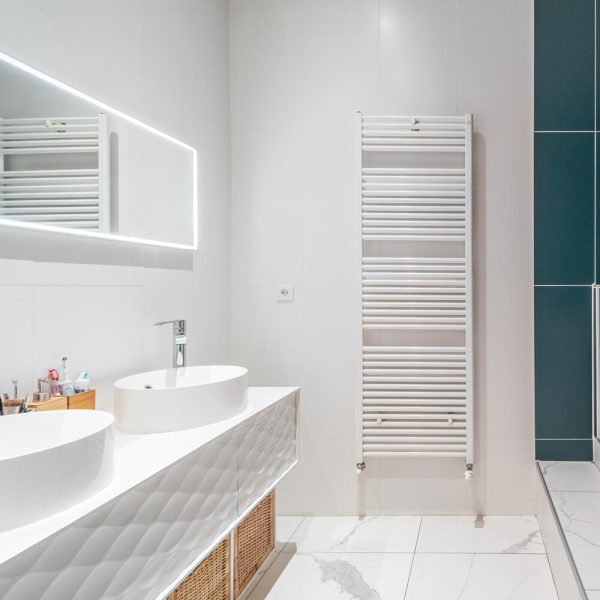 About Us | Platinum Tiles UK | Latest Tiles